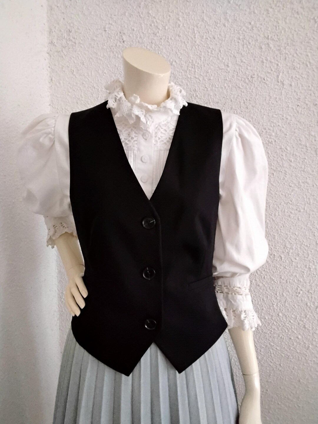 Colete preto clássico dos anos 90 da C&A, minimalista, para escritório ...