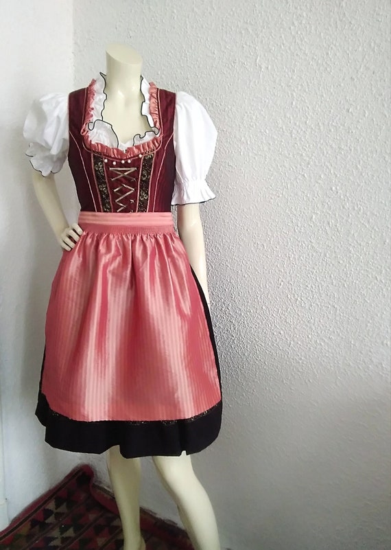 Austrian Peasant Dirndl Gem