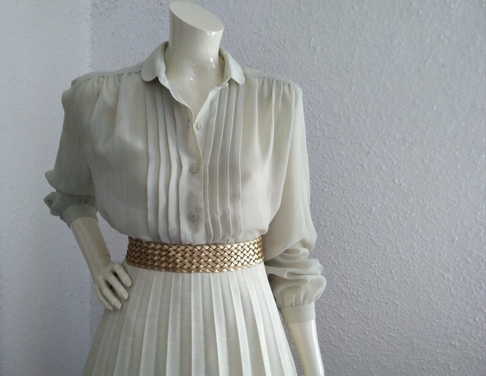 70s Does 50s Pintucked Blouse Sheer Minimalist Blouse Neutral Color ...