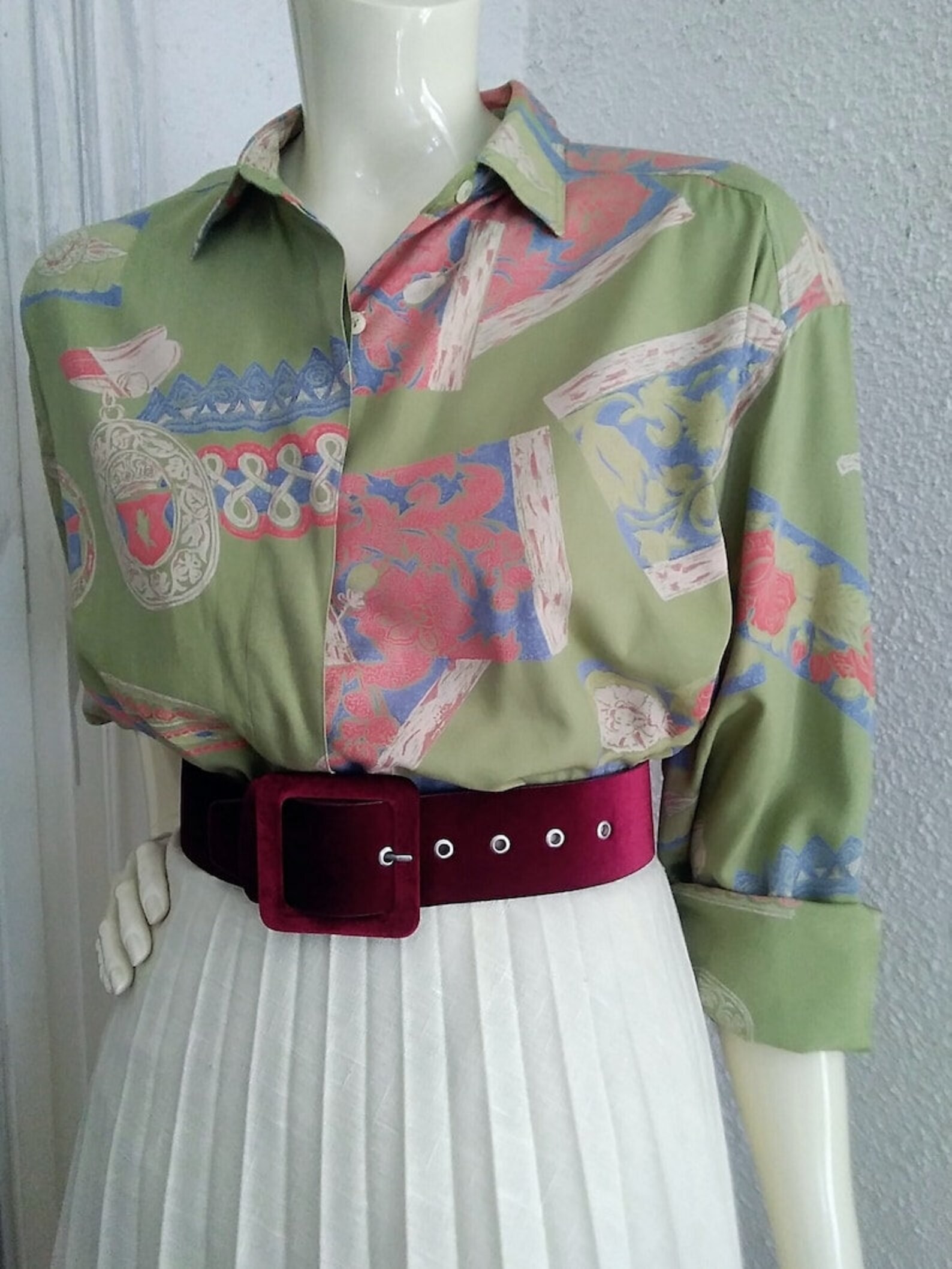80s Pop-art Blouse Dusted Green Blouse EDITH KUMAR Viscose Blouse Crazy ...