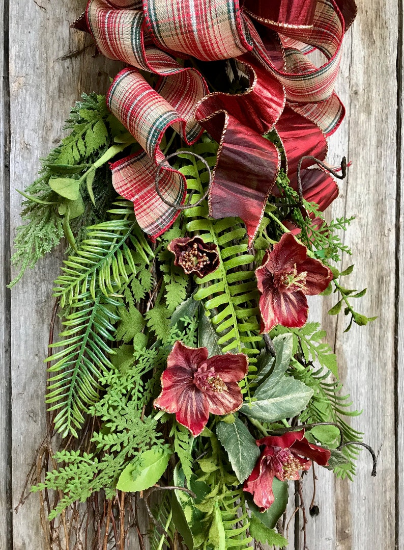 Red Rose Christmas Swag - Etsy