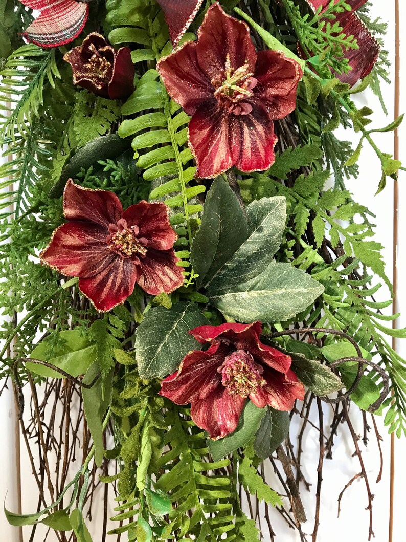 Red Rose Christmas Swag - Etsy