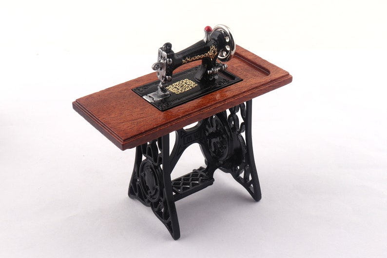 Miniature Sewing Machine Model Vintage Sewing Machine | Etsy