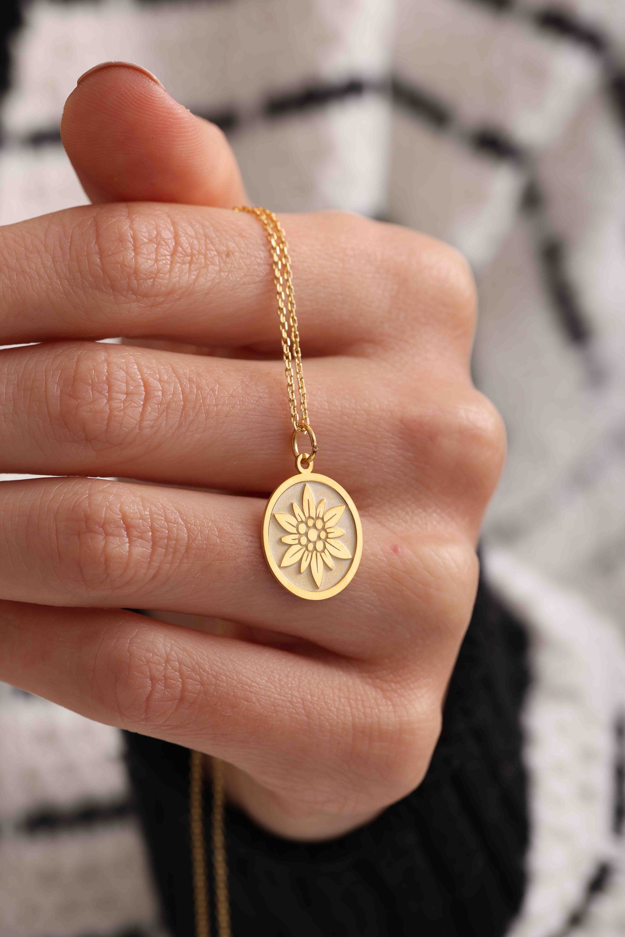 14k Gold Edelweiss Flower Necklace , Edelweiss Flower Jewelry Pendant ...