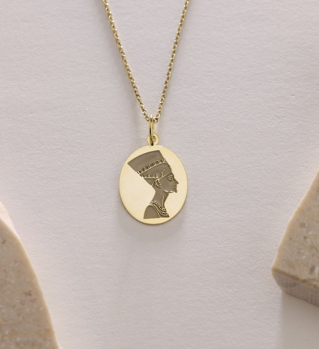 14k Gold Nefertiti Necklace , Gold Coin Queen Nefertiti of Egypt ...