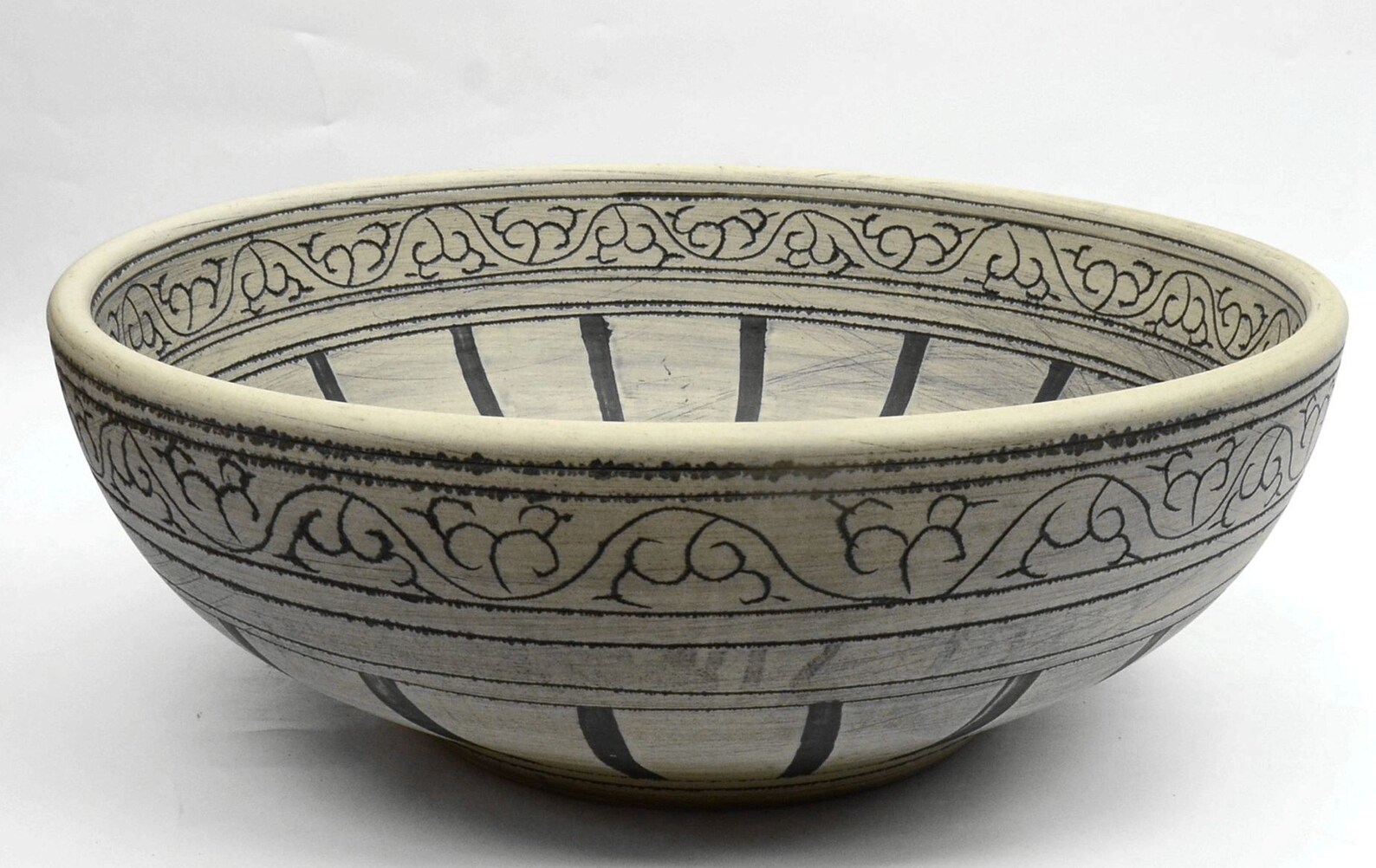 Vintage Floral Pattern Handmade Engraved Pottery Style Round - Etsy UK