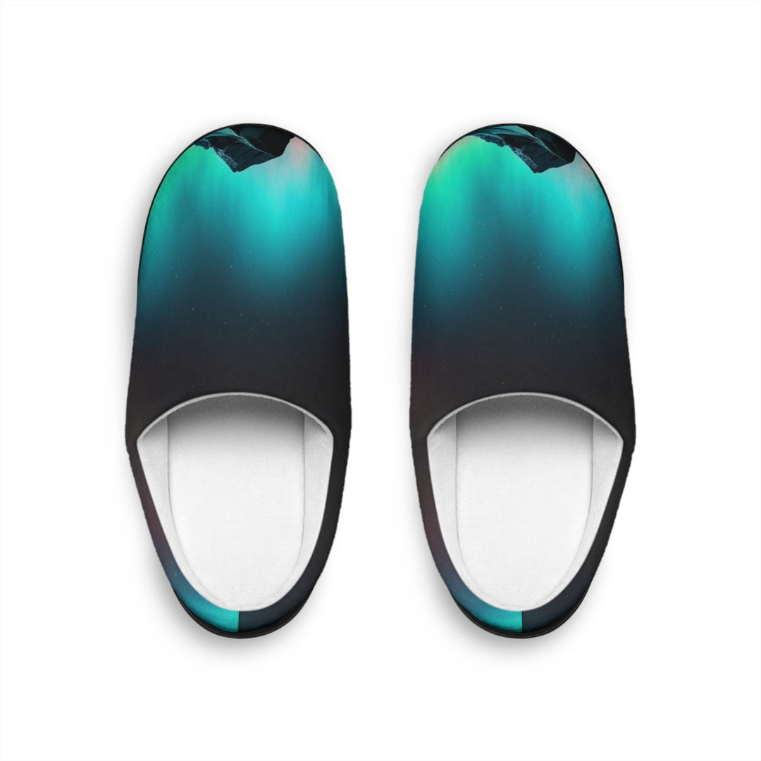 Aurora Borealis Slippers, Northern Lights, Beautiful Night Sky, Indoor ...