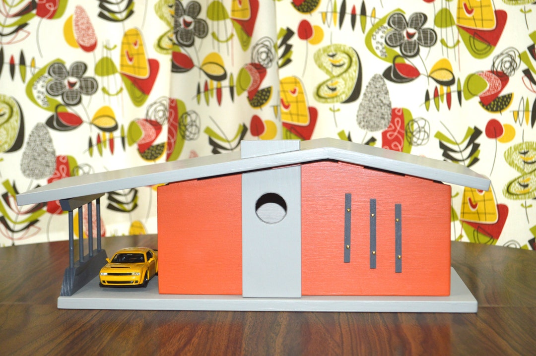 MCM Mid Century Modern Inspired Birdhouse Orange & Gray 2018 Dodge ...