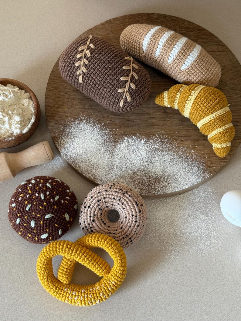 Play Bakery Set (6 Pc), Bakery Products, Crochet Food, Pretend Kitchen ...
