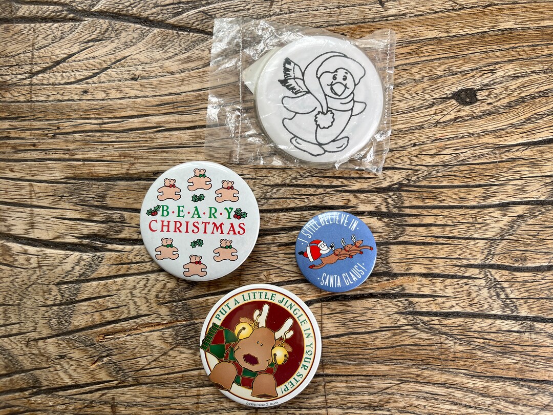 Vintage Hallmark Christmas Set of 4 Button Pinbacks - Etsy