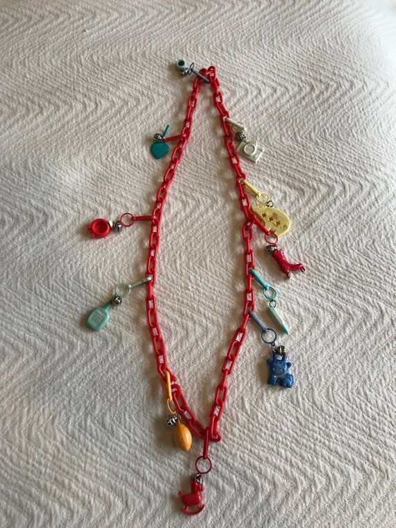 Vintage 80s retro plastic - Gem