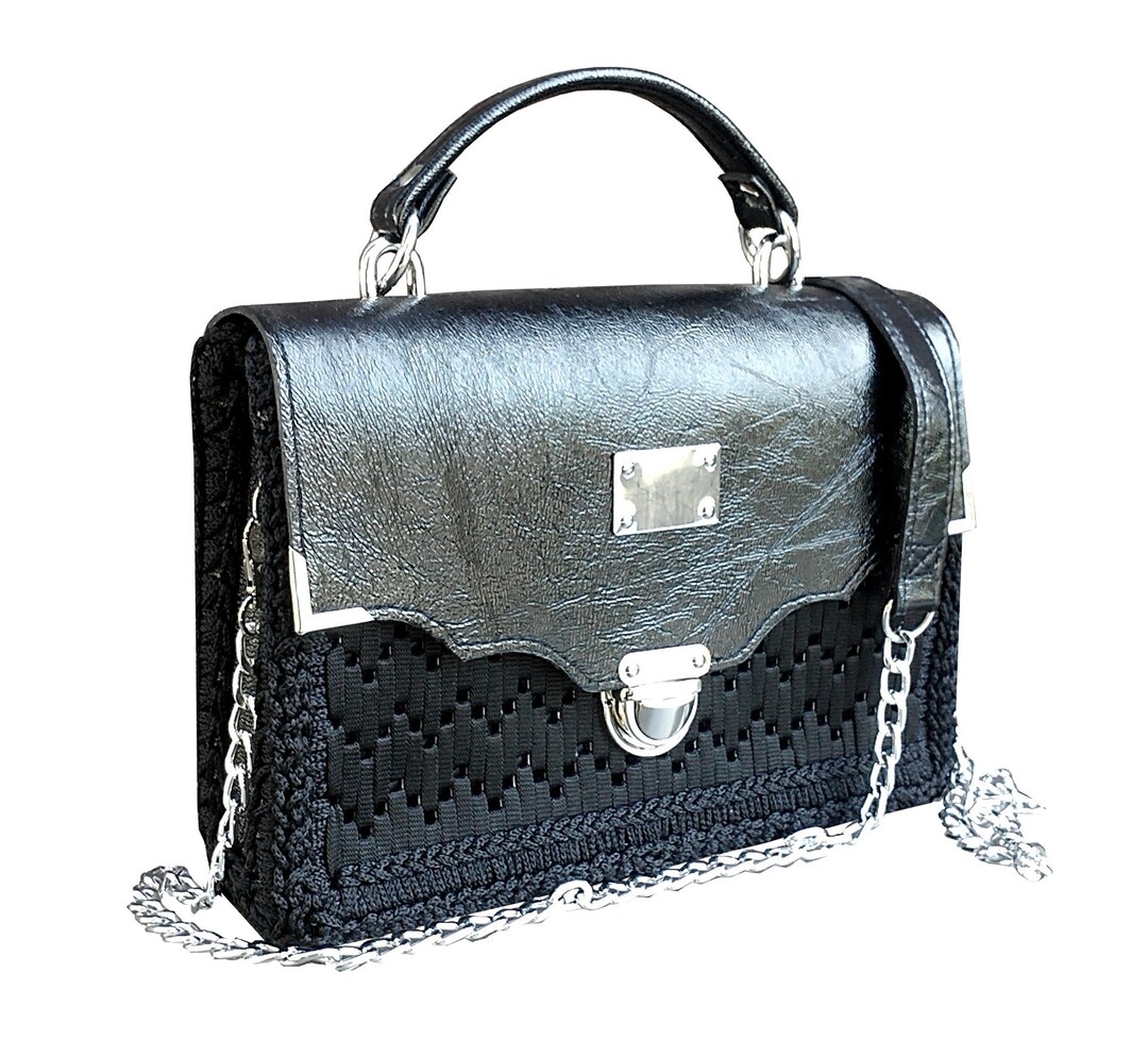 Classic Small Black Genuine Leather Handbag.lacquered Shoulder Bag With ...