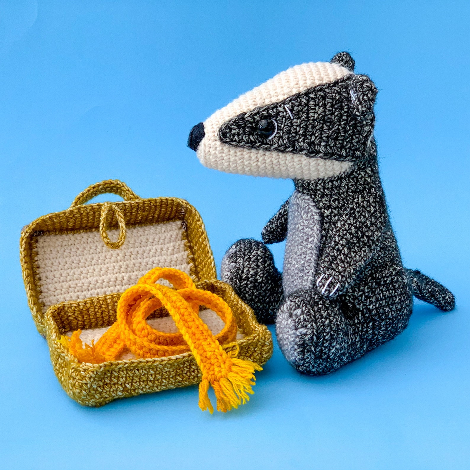 Bill the Badger Crochet Pattern | Etsy