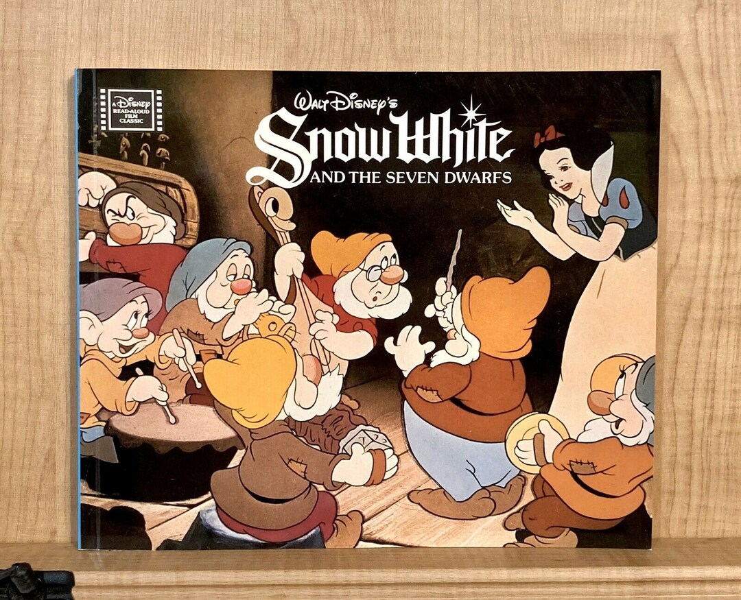 Snow White and the Seven Dwarfs A Disney Read-aloud Film Classic - Etsy