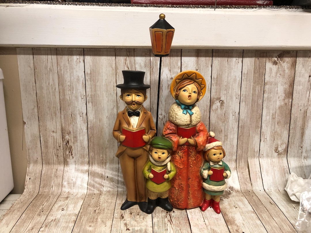 Vintage Large Dickens Style Caroling Family Christmas Figurine - Etsy