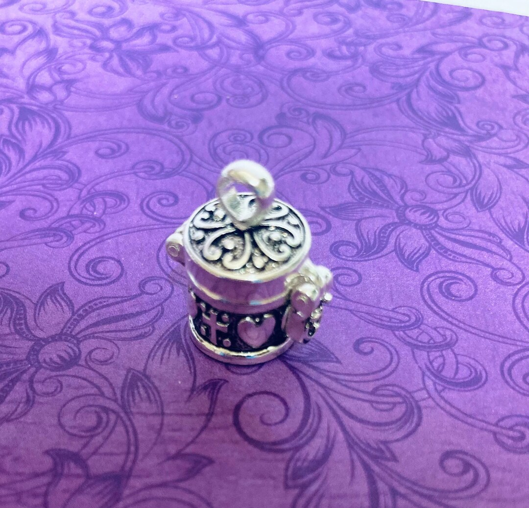 Small Prayer Box Pendant, Prayer Box Charm - Etsy