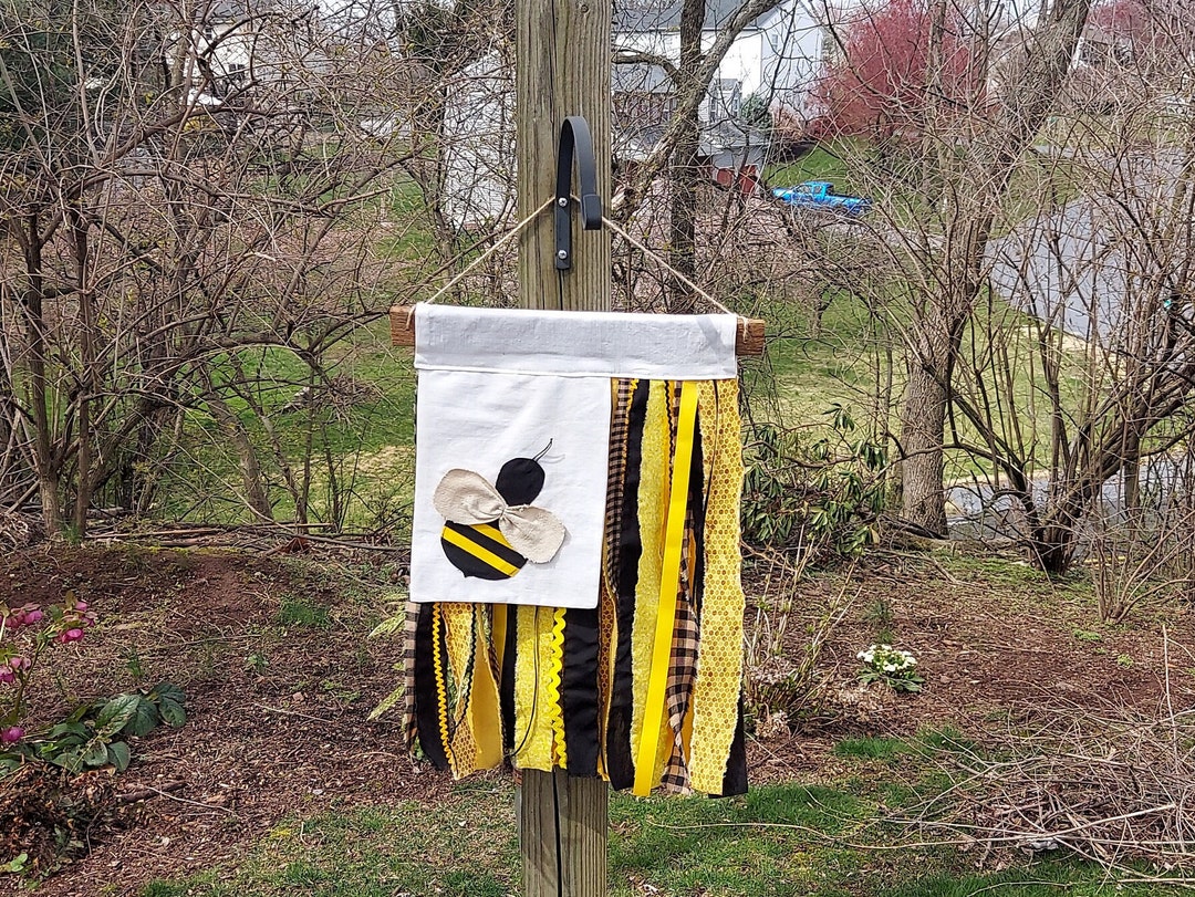 Handmade Bee Flag, Ragflag,spring Flag, Summer Flag - Etsy
