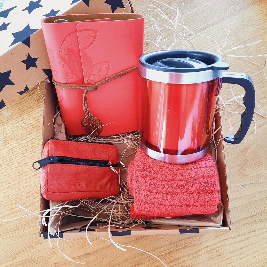 PERSONALIZED GIRLFRIEND GIFT Box for Couples, Personalized Red Lovers ...