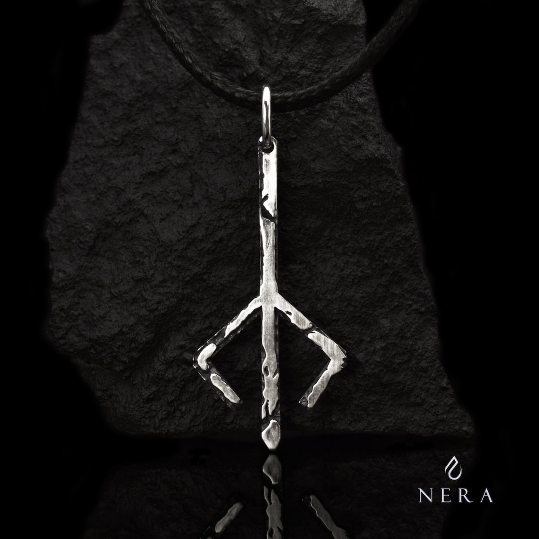 Silver Caryll Rune Hunter's Mark Pendant, Rune Cosplay Wheel, Game ...