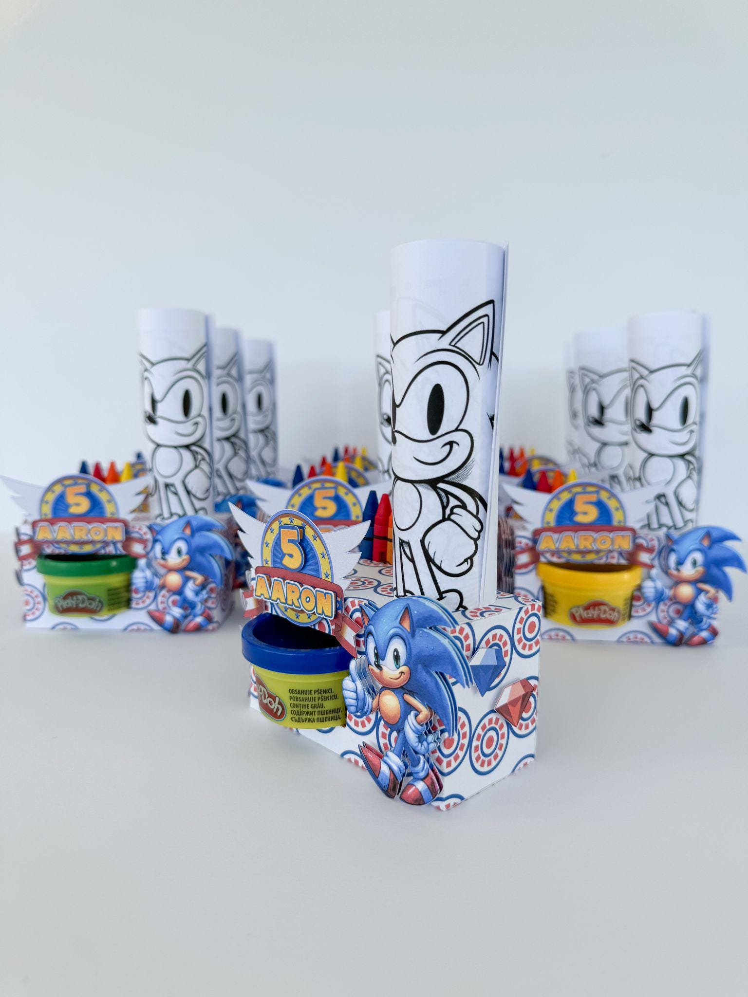 Sonic Coloring Box - Play-doh - Sonic Crayon Party Favor - Sonic Party ...