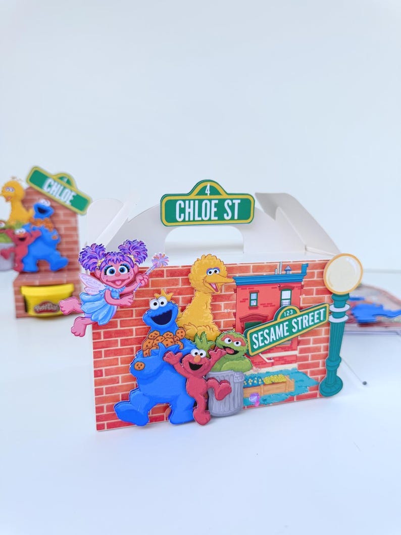 Gable Box Sesame Street Personalized - Elmo-aby Cadabby - Etsy