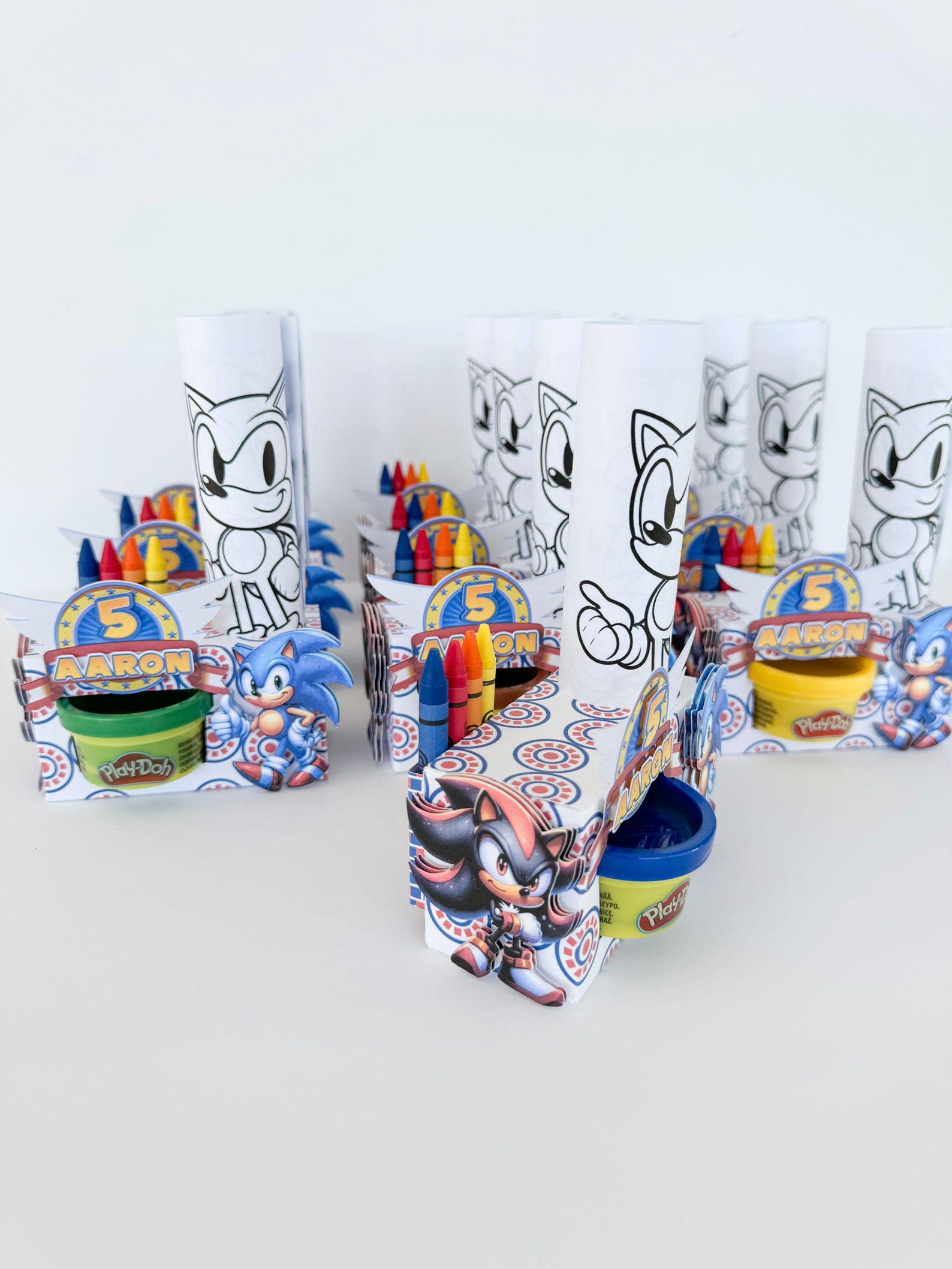 Sonic Coloring Box - Play-doh - Sonic Crayon Party Favor - Sonic Party ...