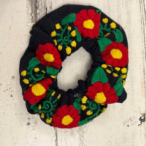 Gorgeous Floral Embroidered Scrunchies. Artisanal Braided. Embroidered ...