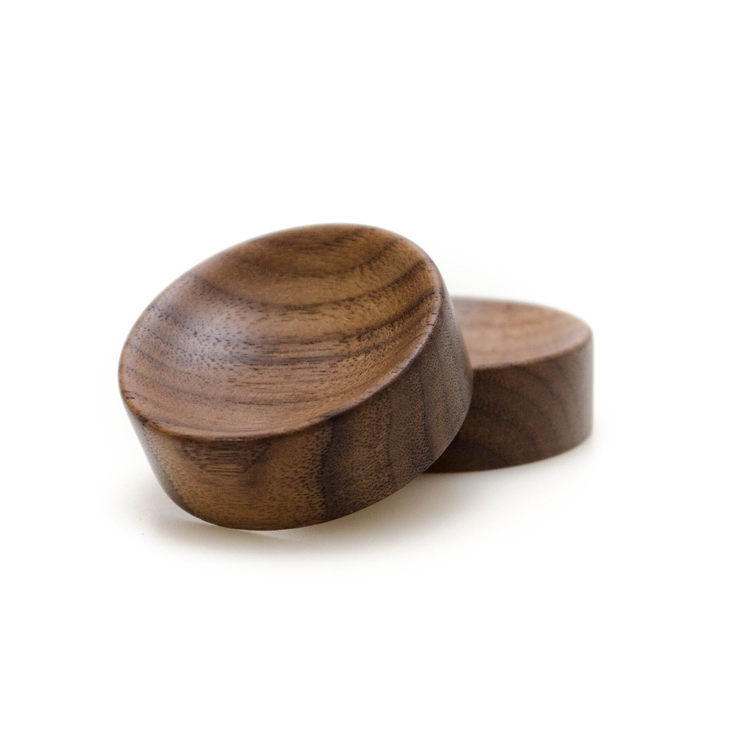Handmade Walnut Wood Ring Dish, 5th Anniversary Gift - Etsy