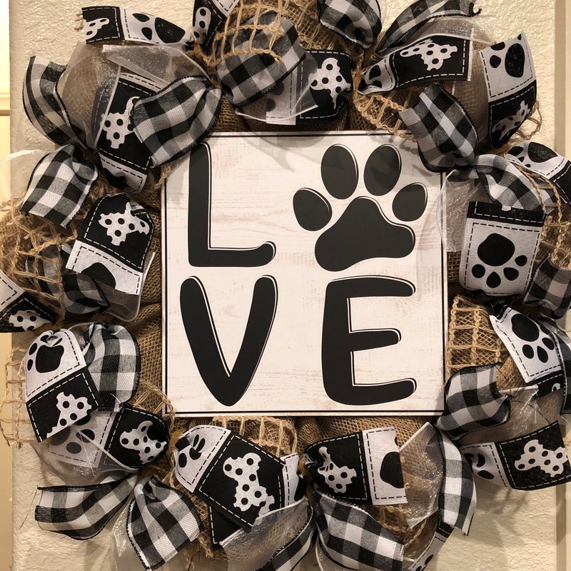 Dog Paw Wreath - Etsy