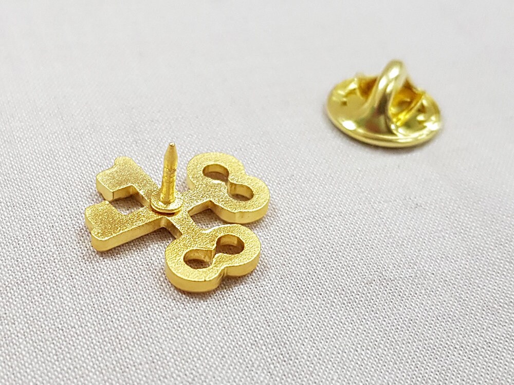 Concierge Pin Badge additional - Etsy