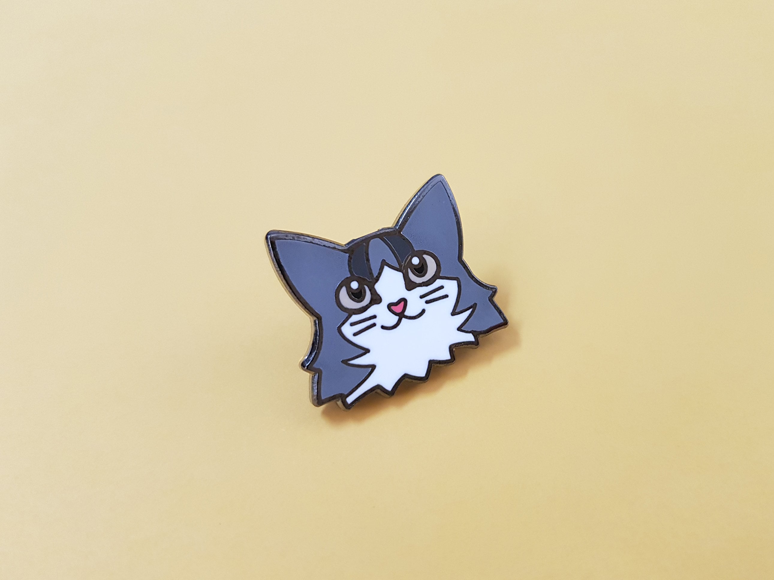 Norwegian forest cat pin-badge | Etsy