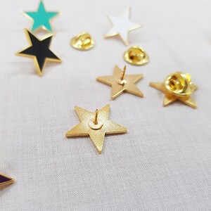 Color Star Pin-badge black - Etsy