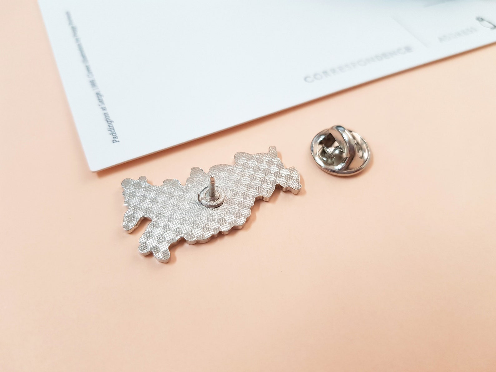 Russia Map Pin Badge | Etsy