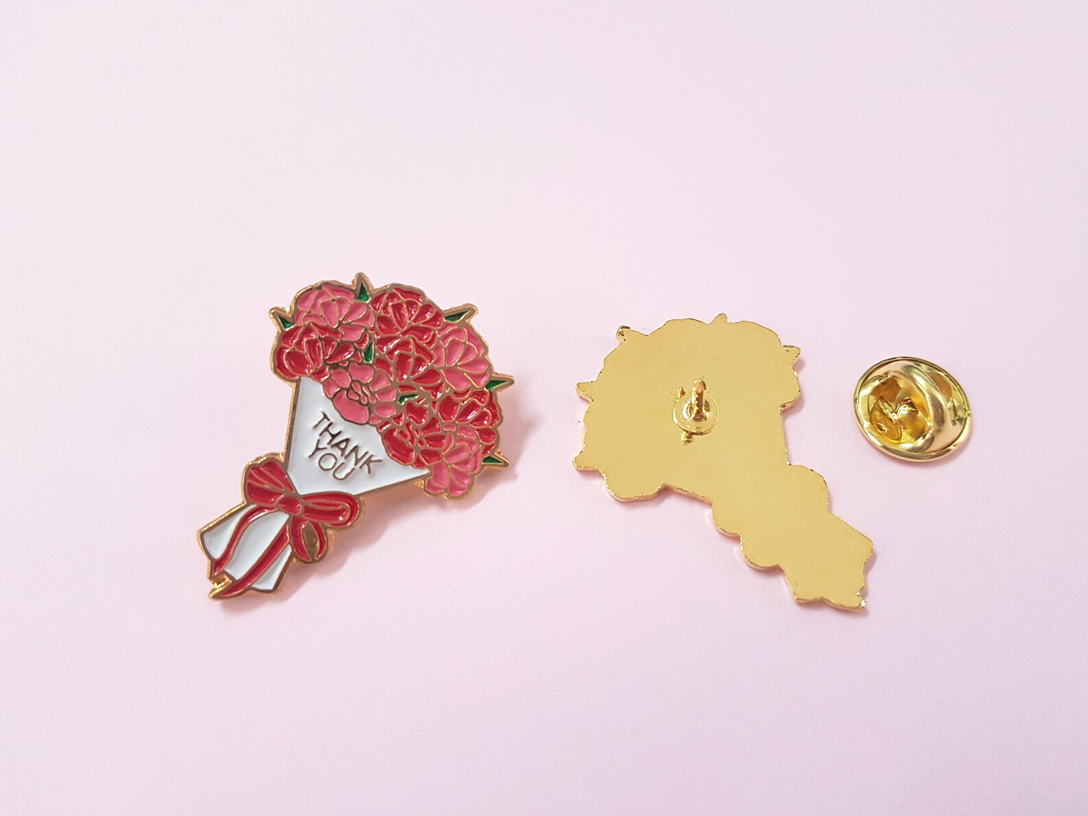 Carnation pin badge | Etsy