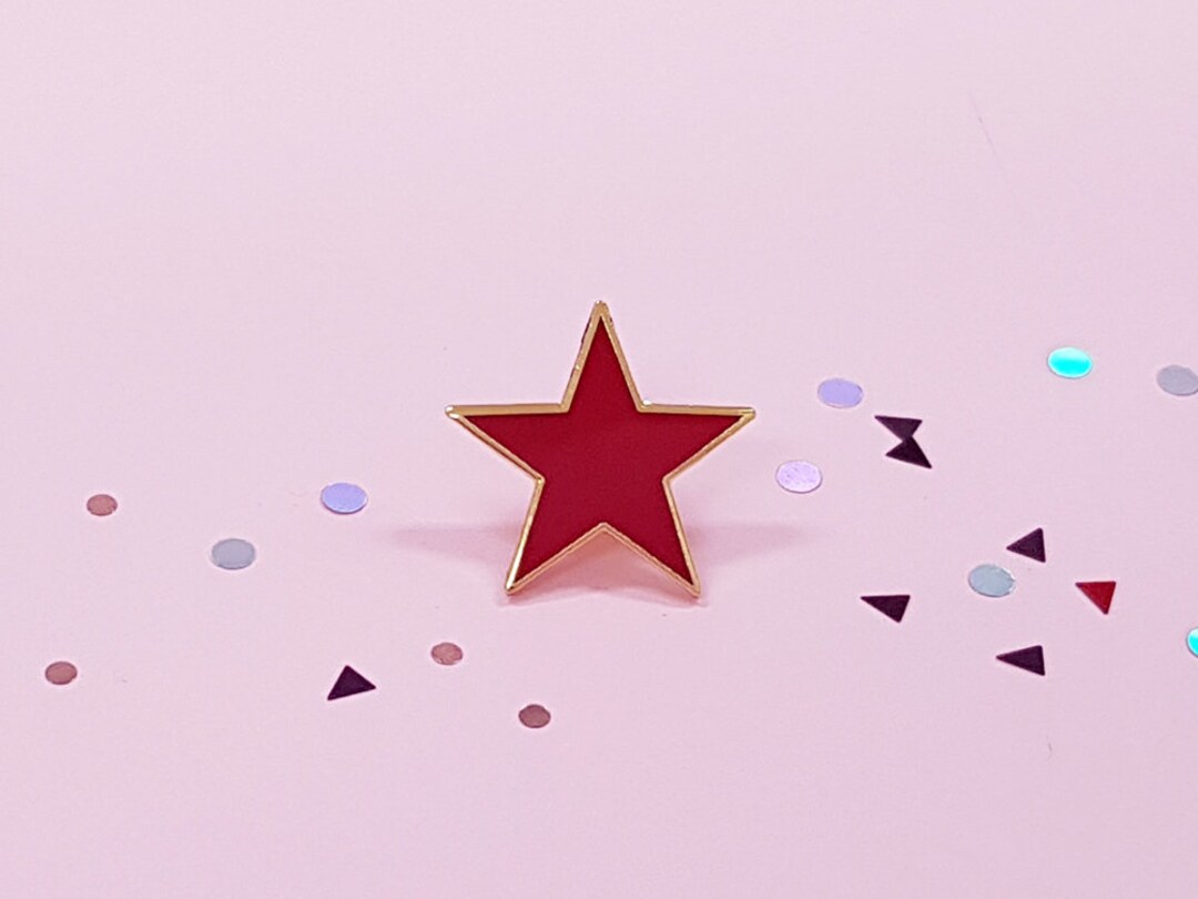 Color Star Pin-badge red - Etsy