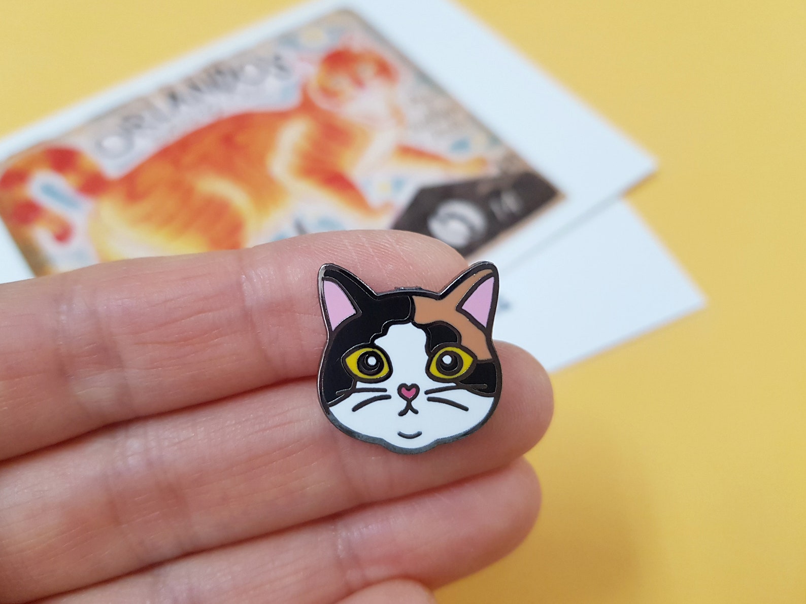 Three Colors Cat Pin-badge - Etsy
