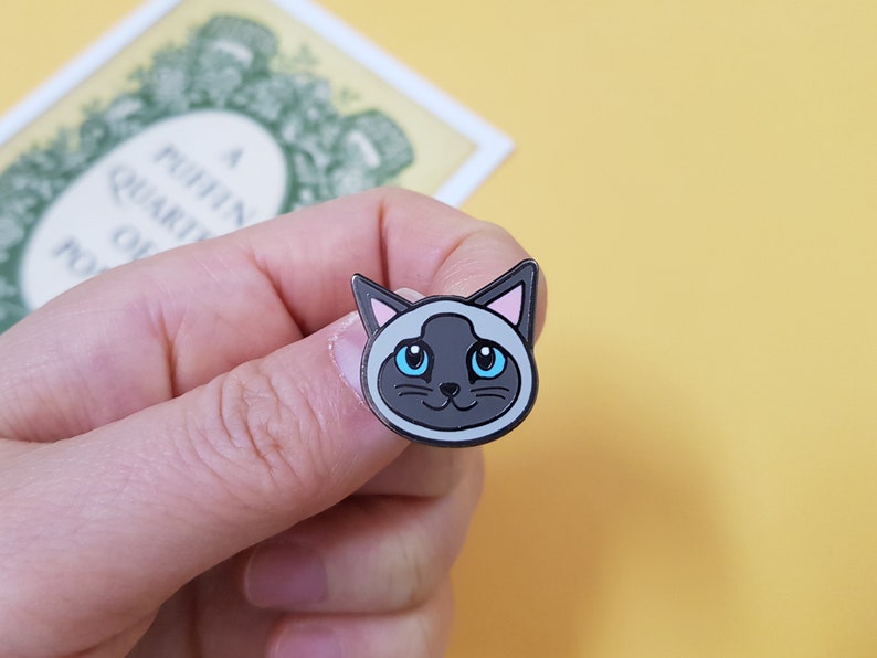 Siamese Cat Pin-badge - Etsy
