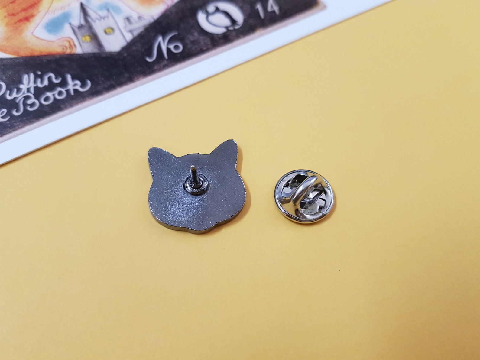 Three Colors Cat Pin-badge - Etsy
