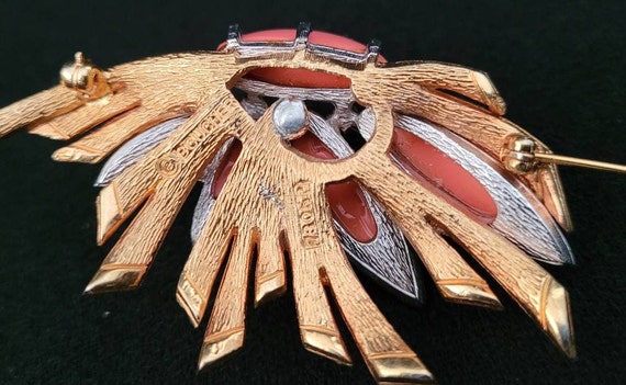 Marcel Boucher High Dome Statement Brooch/ Bullet Cab… - Gem