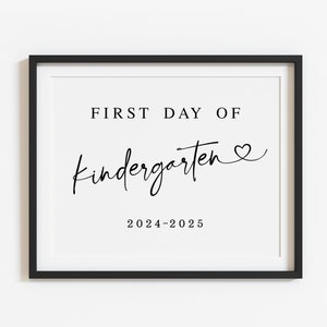 Minimalist First Day of Kindergarten Sign Printable, Modern Kids Back ...