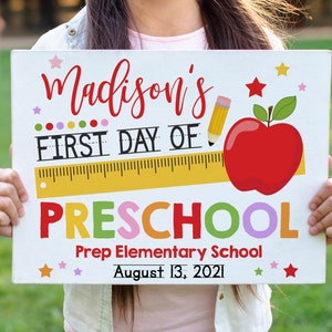 Editable Girl First Day of School Sign Printable, Back to School ...
