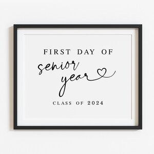 Minimalist First Day of Senior Year Sign Printable Modern - Etsy