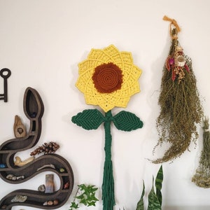 Large Macrame Sunflower Wall Hanging - Etsy