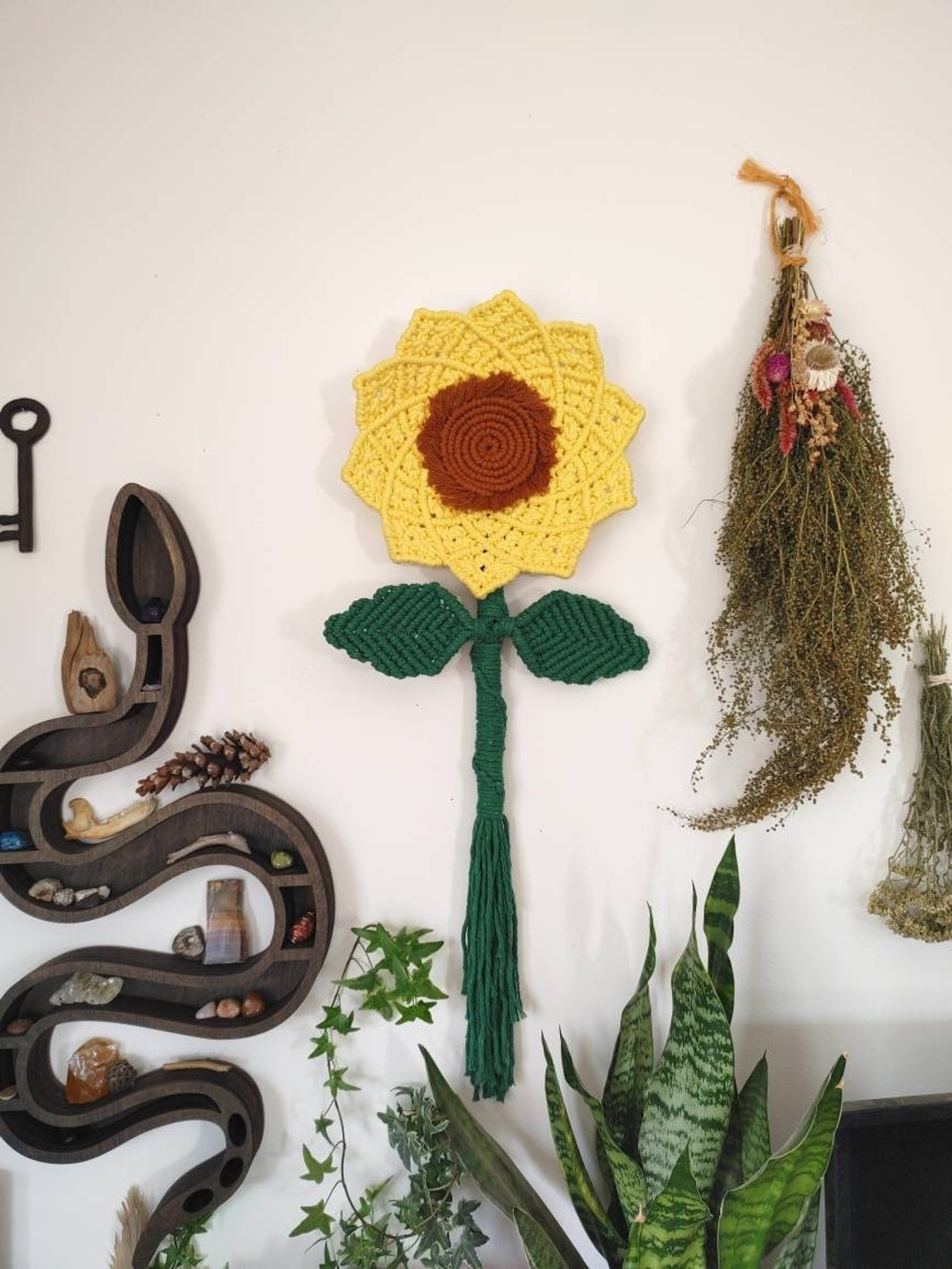 Large Macrame Sunflower Wall Hanging - Etsy