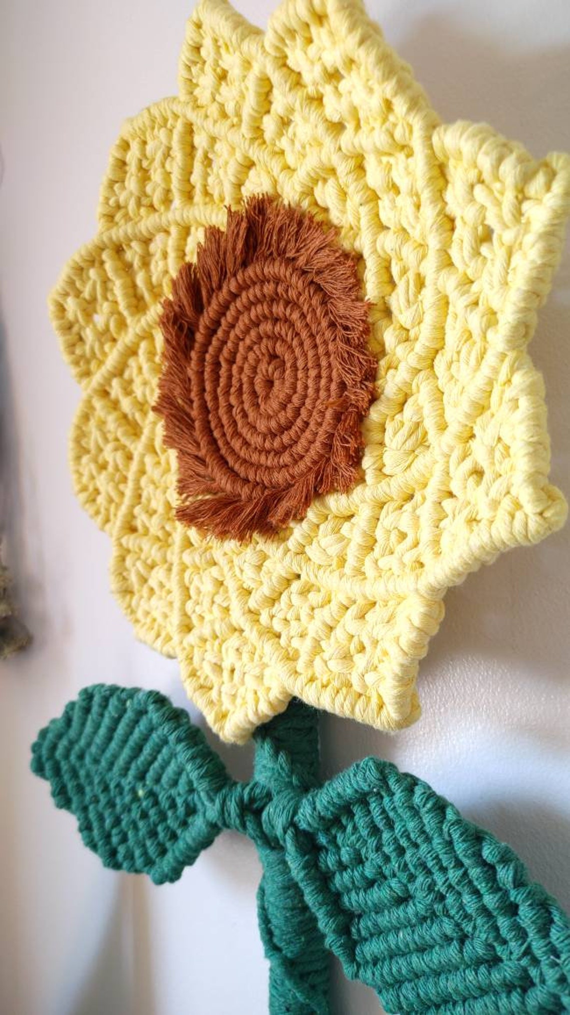Large Macrame Sunflower Wall Hanging - Etsy
