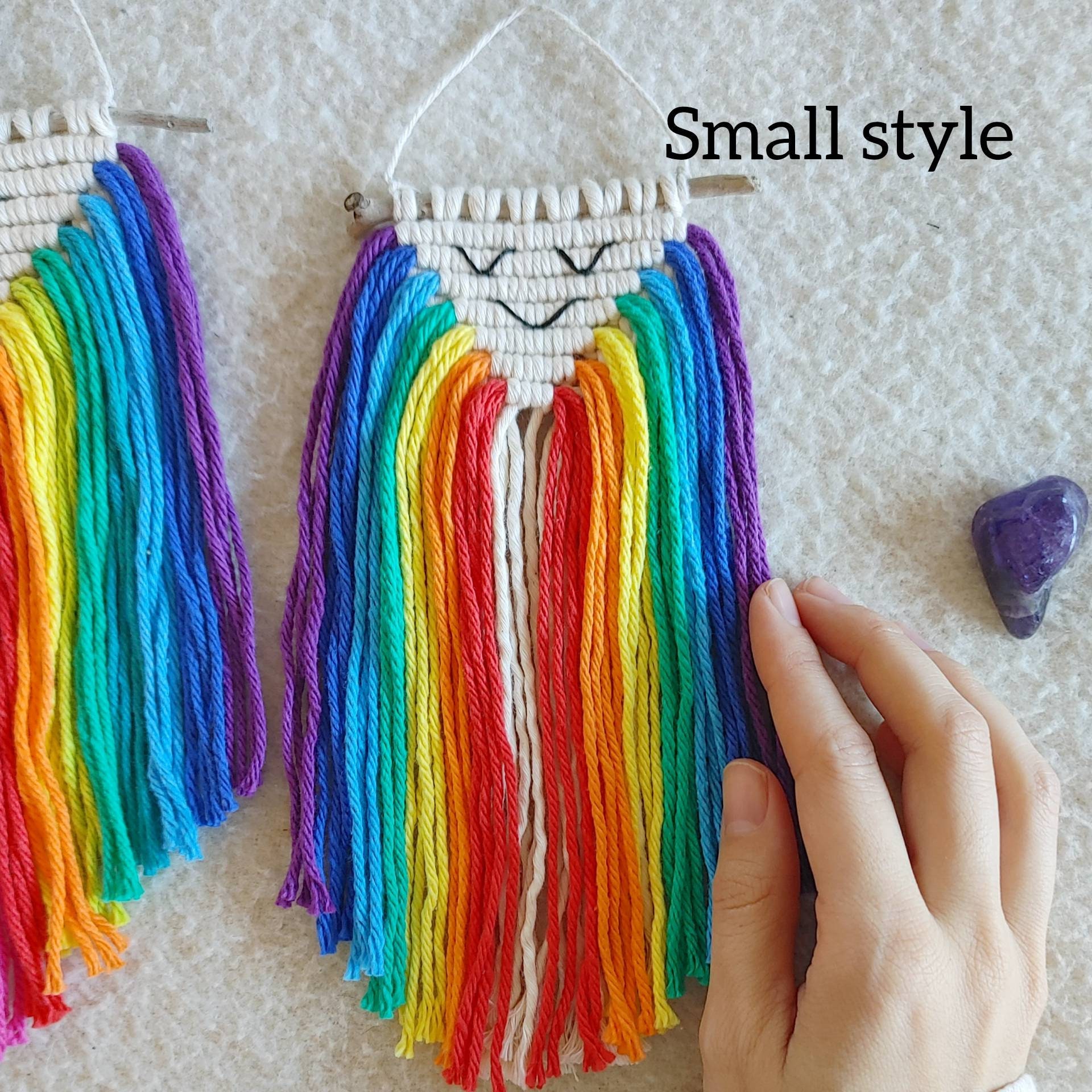 Zen Face Rainbow Wall Hanging / Mini Rainbow Macrame / Smiley Face Wall ...