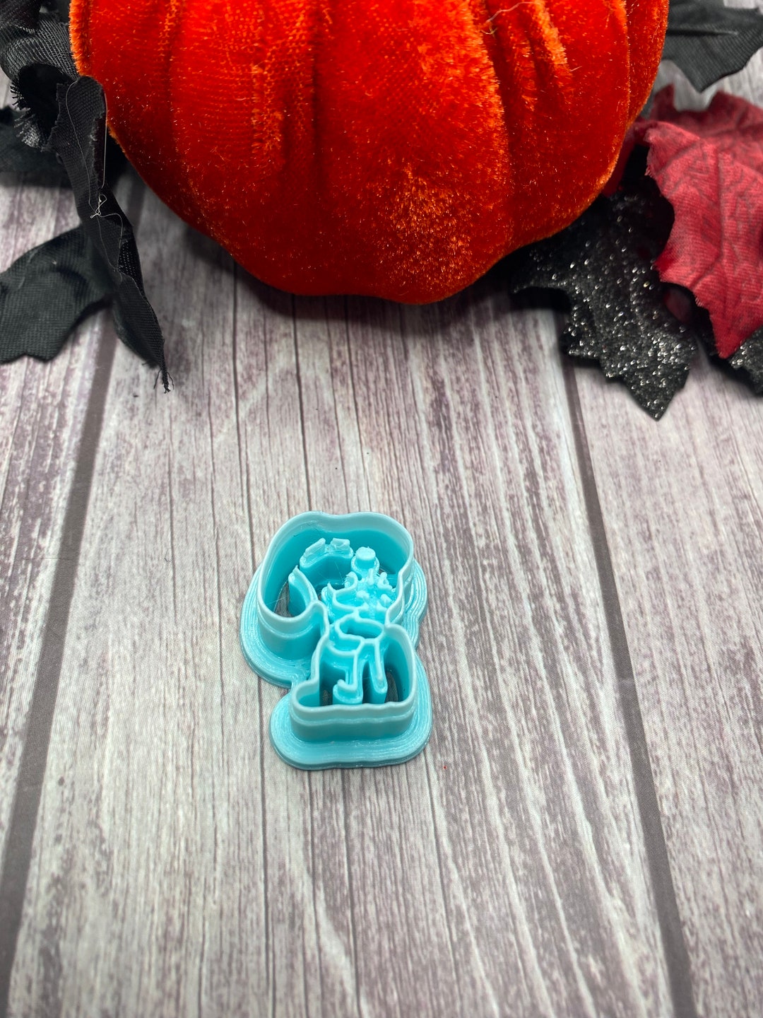 Beagle and Canary Polymer Clay Cutter, Retro, Cartoon, Jewelry, Earring ...