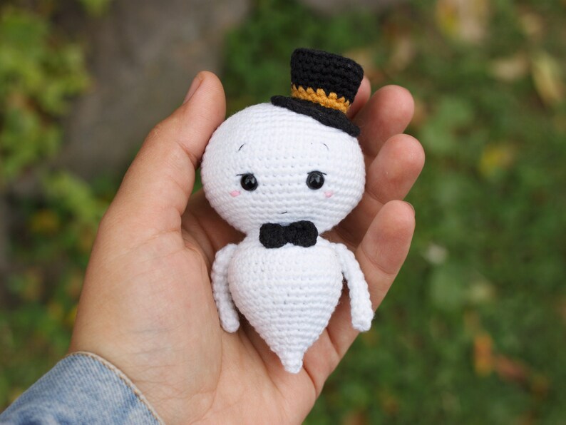 Little Ghost Crochet Pattern in English. Halloween Ghost Toy. - Etsy