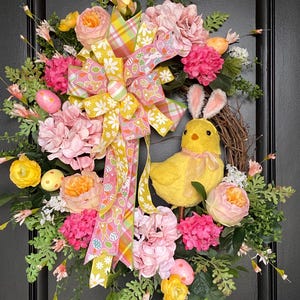 XL Easter Chick Wreath: Bright Floral Door Decor - Etsy