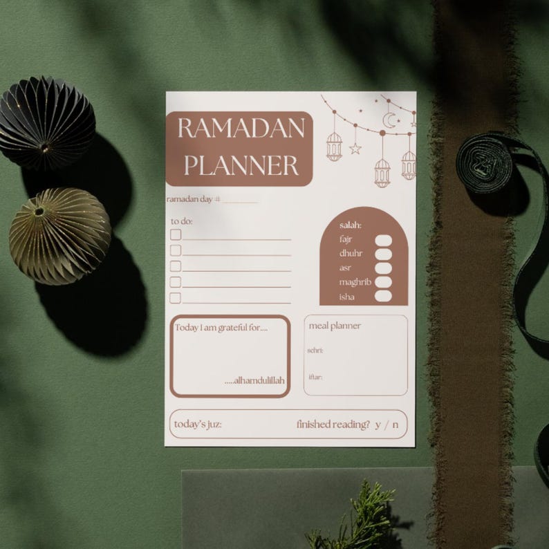 Daily Ramadan Calendar | Ramadan Planner With To-do List & Namaz ...